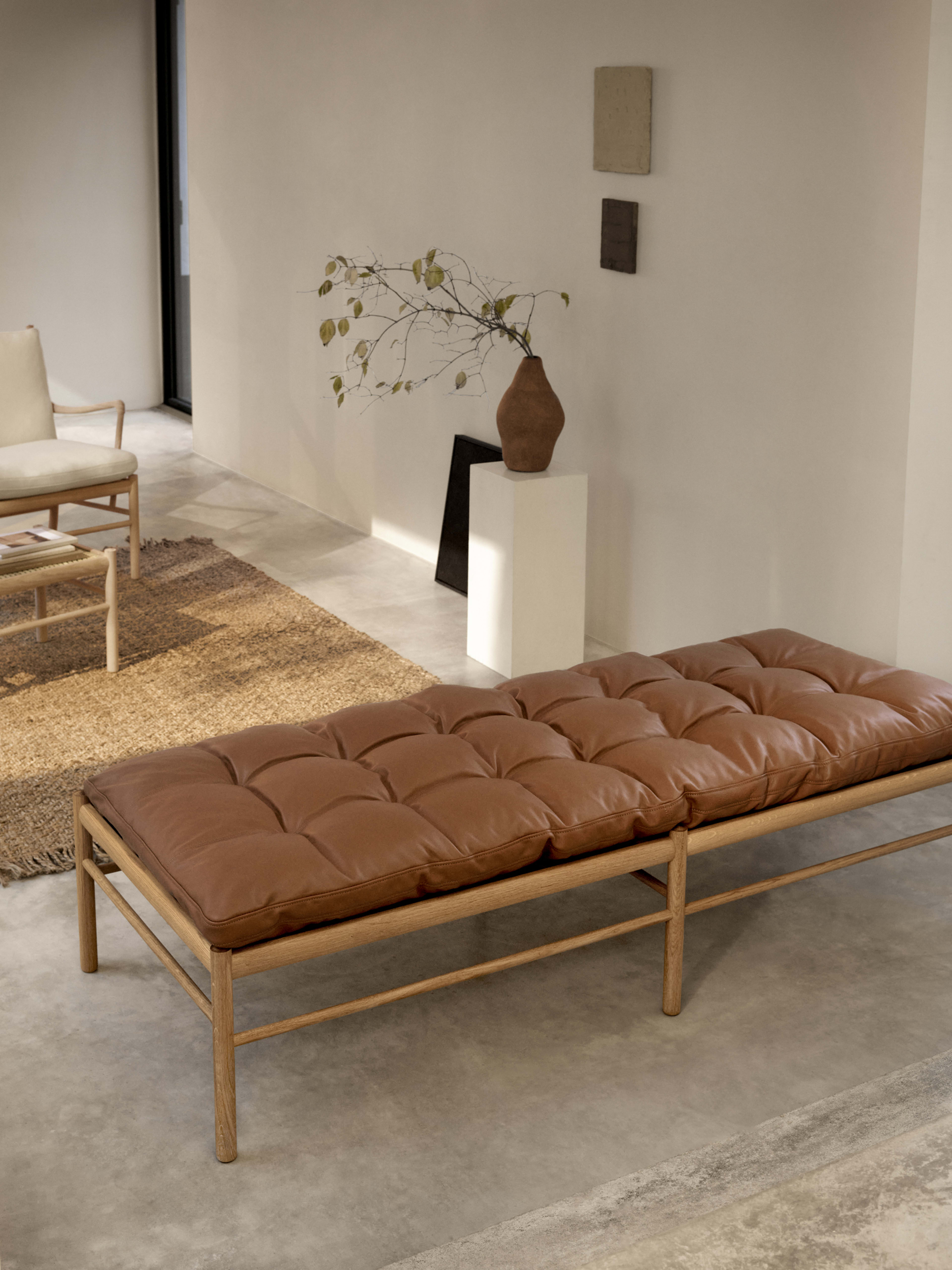 santiccioli.com | Carl Hansen & Søn OW150 | Daybed
