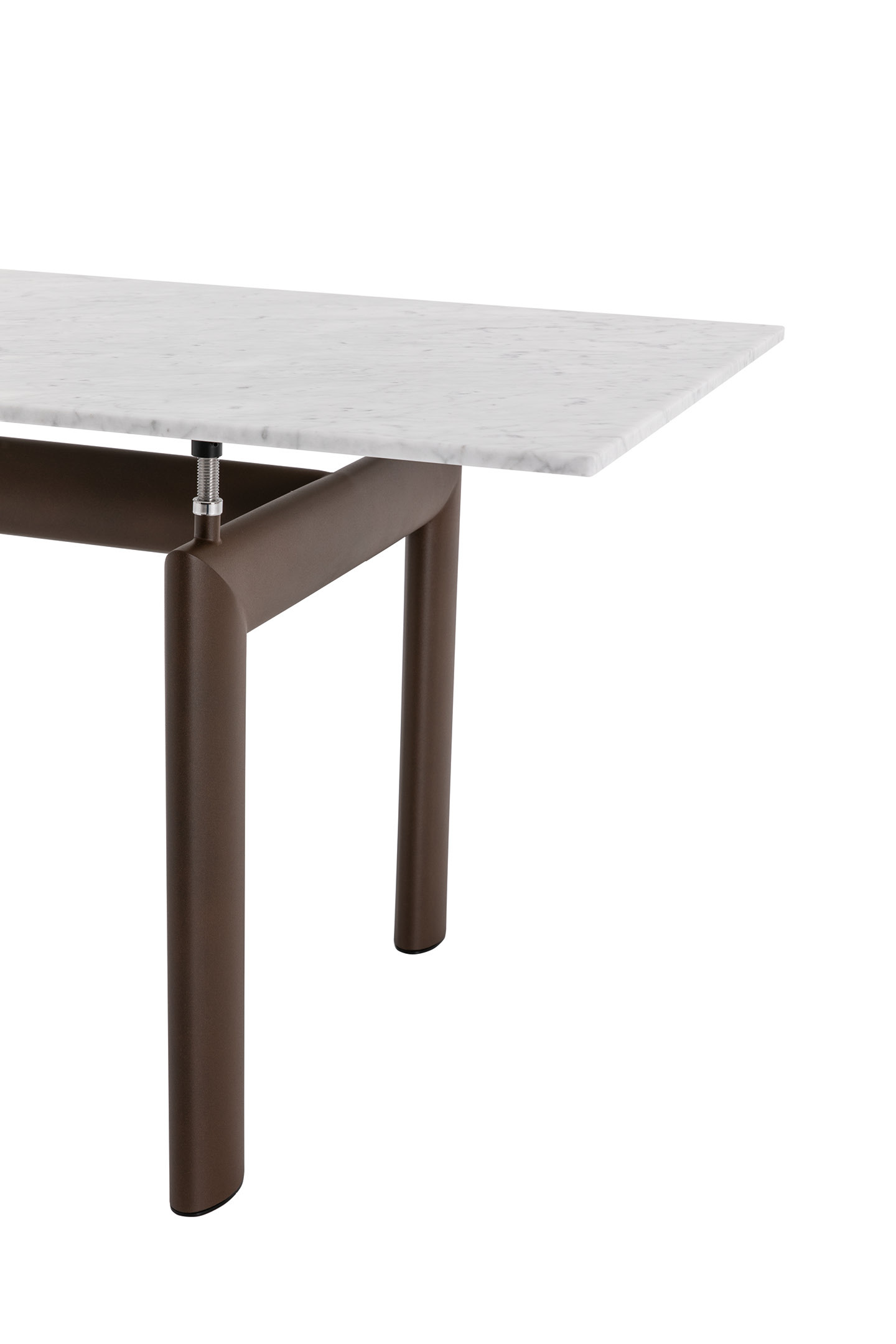 santiccioli.com | Cassina 6 Table tube d’avion, Outdoor