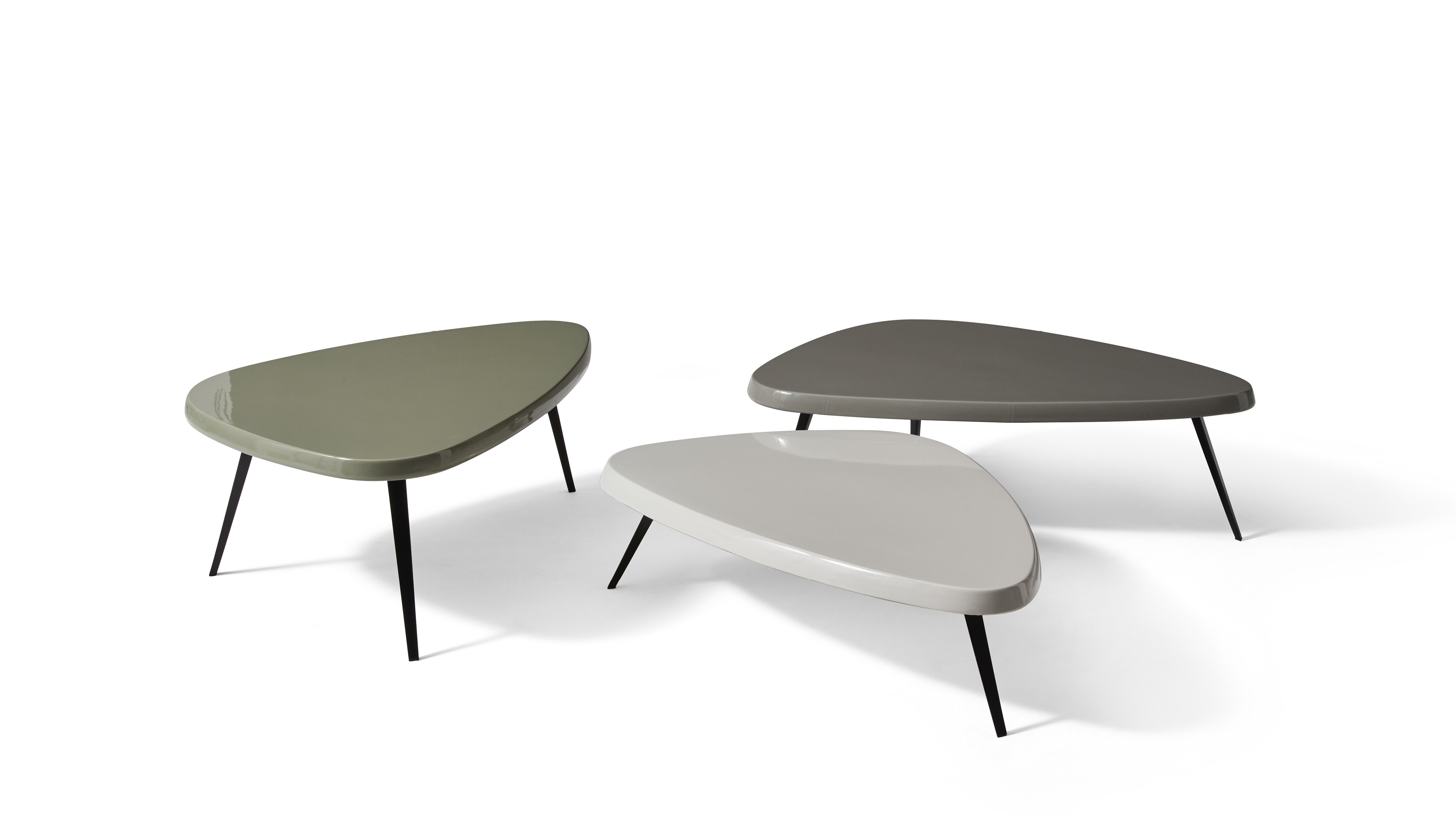 santiccioli.com | Cassina Mexique Outdoor Low Table