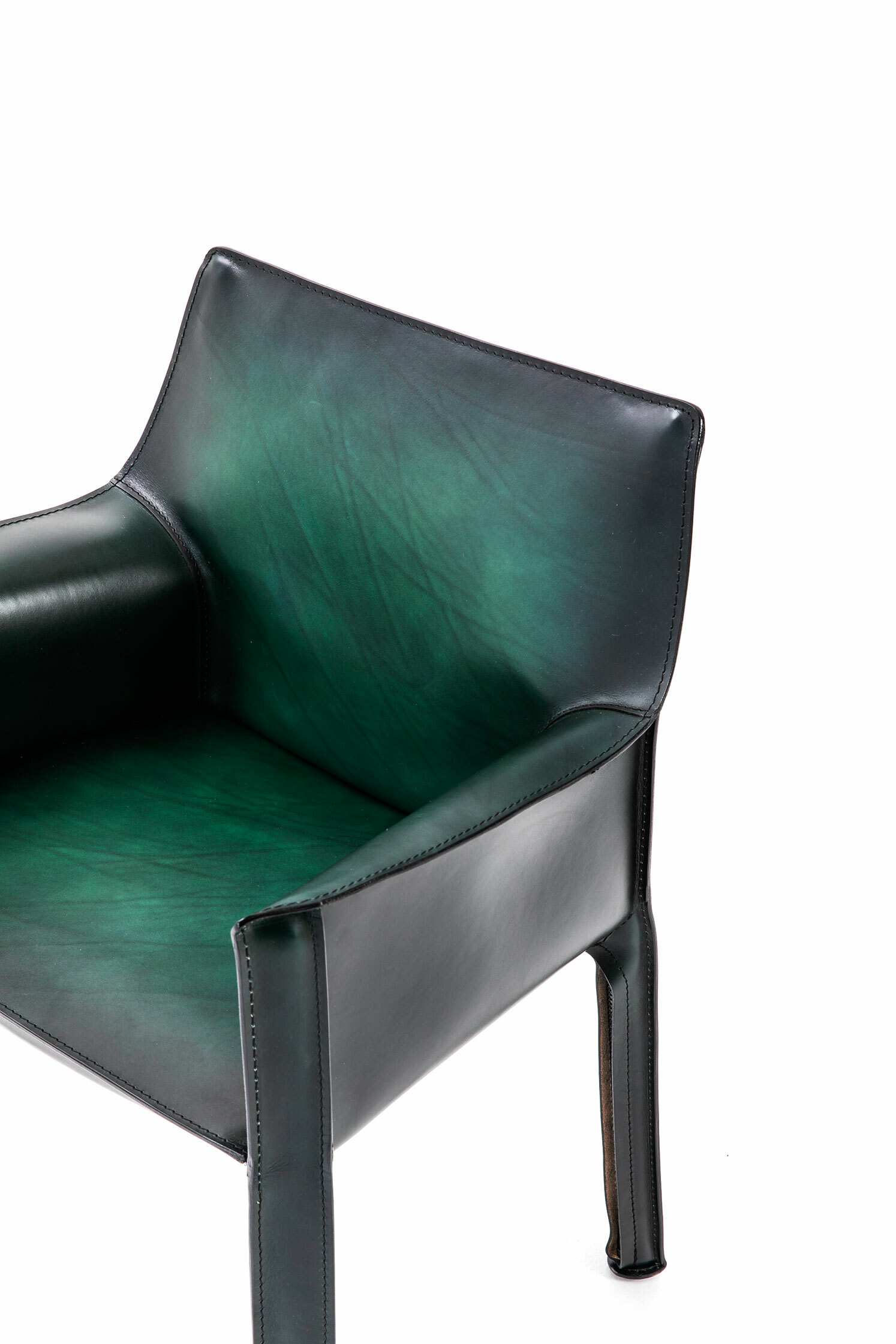 santiccioli.com | Cassina Cab 413