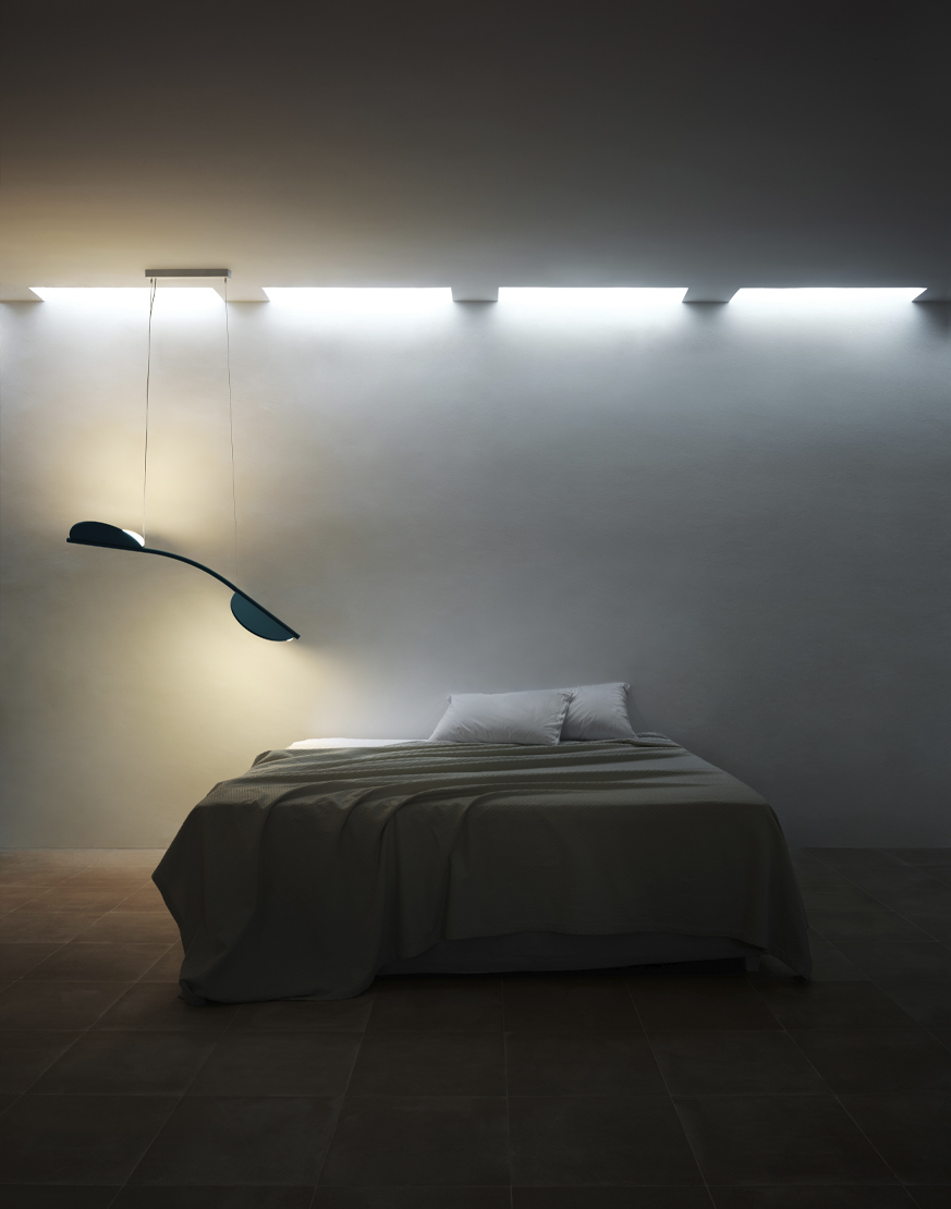 santiccioli.com | Flos Almendra Linear