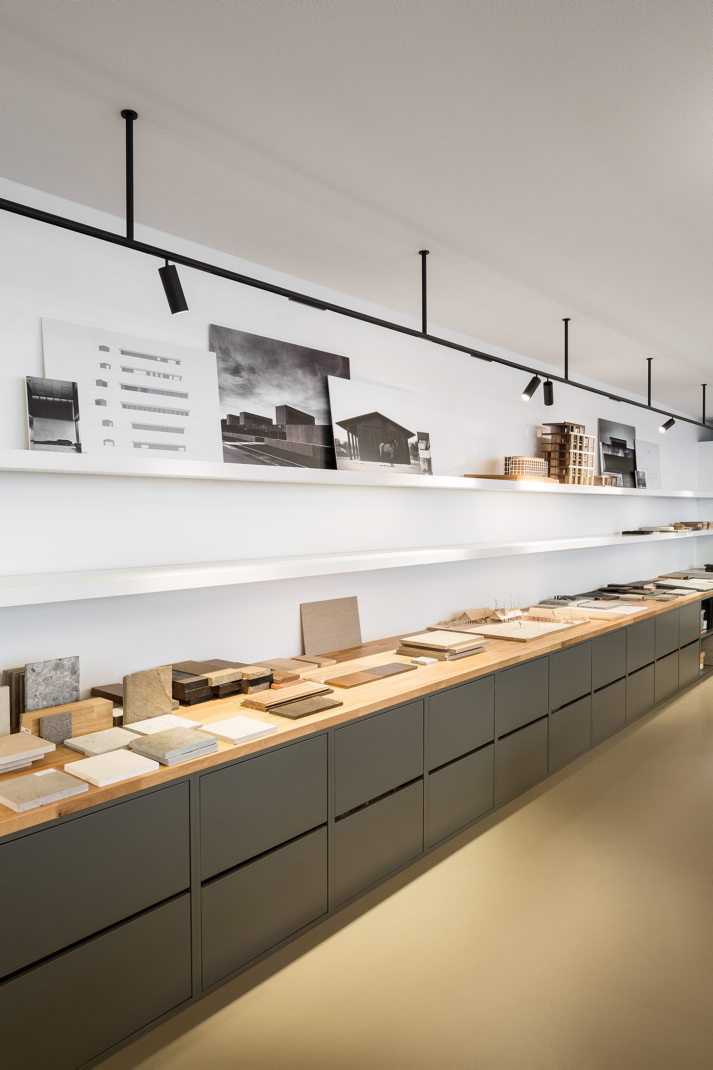 santiccioli.com | Flos Infra-Structure