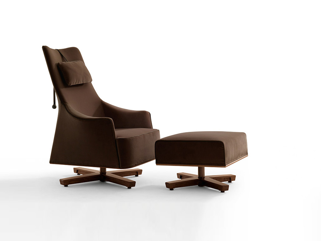 santiccioli.com | Giorgetti Mobius Armchairs