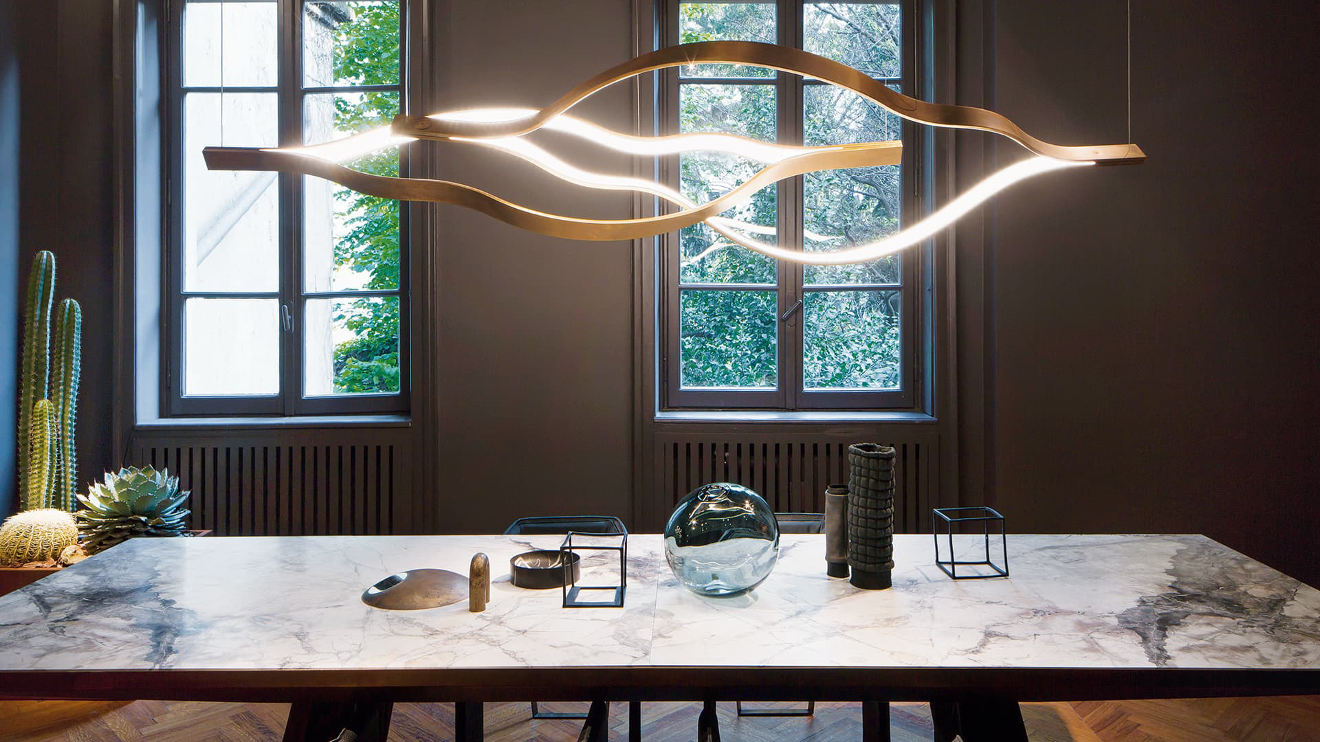 santiccioli.com | Henge Stealth table