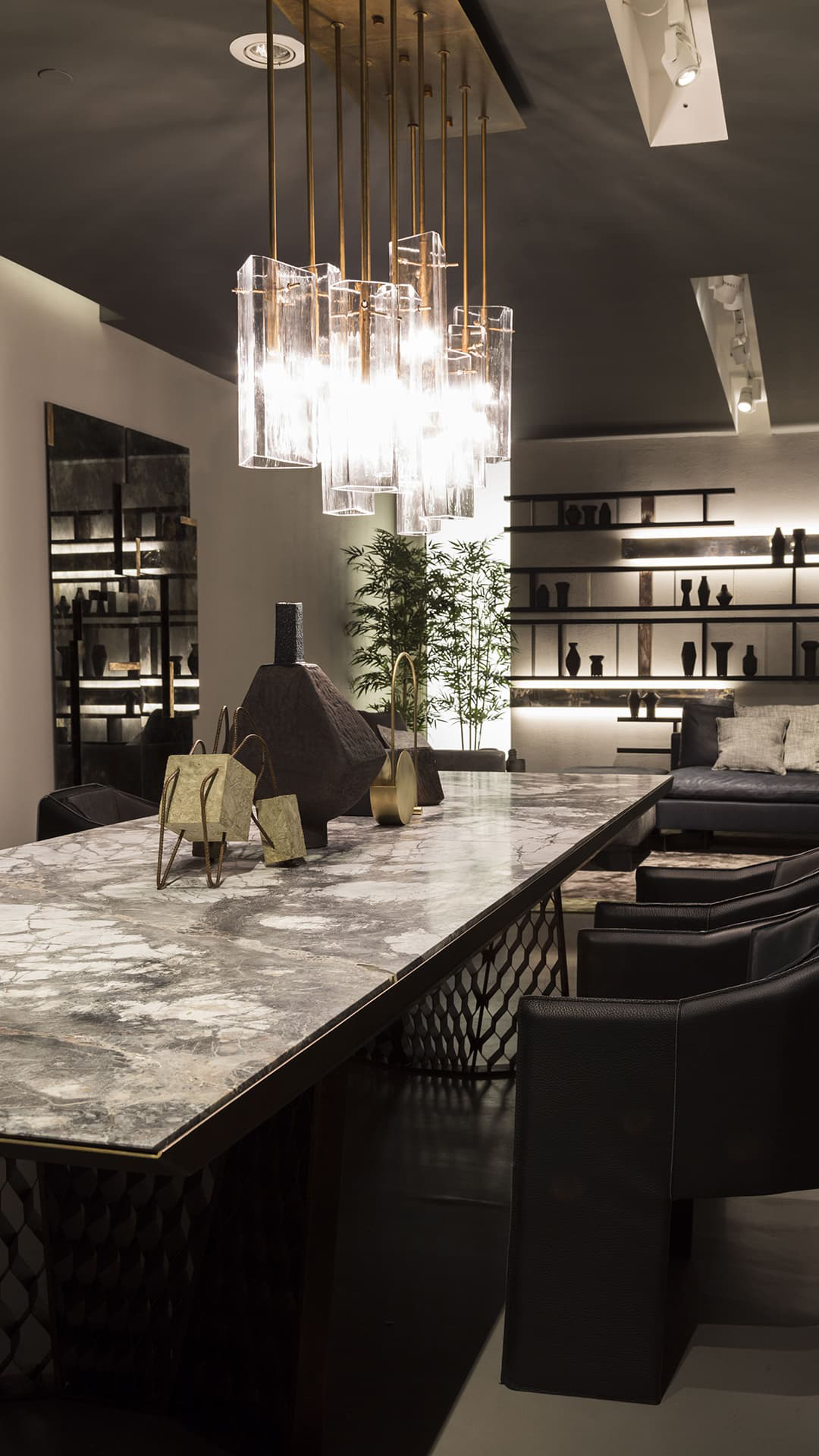 santiccioli.com | Henge Stealth table