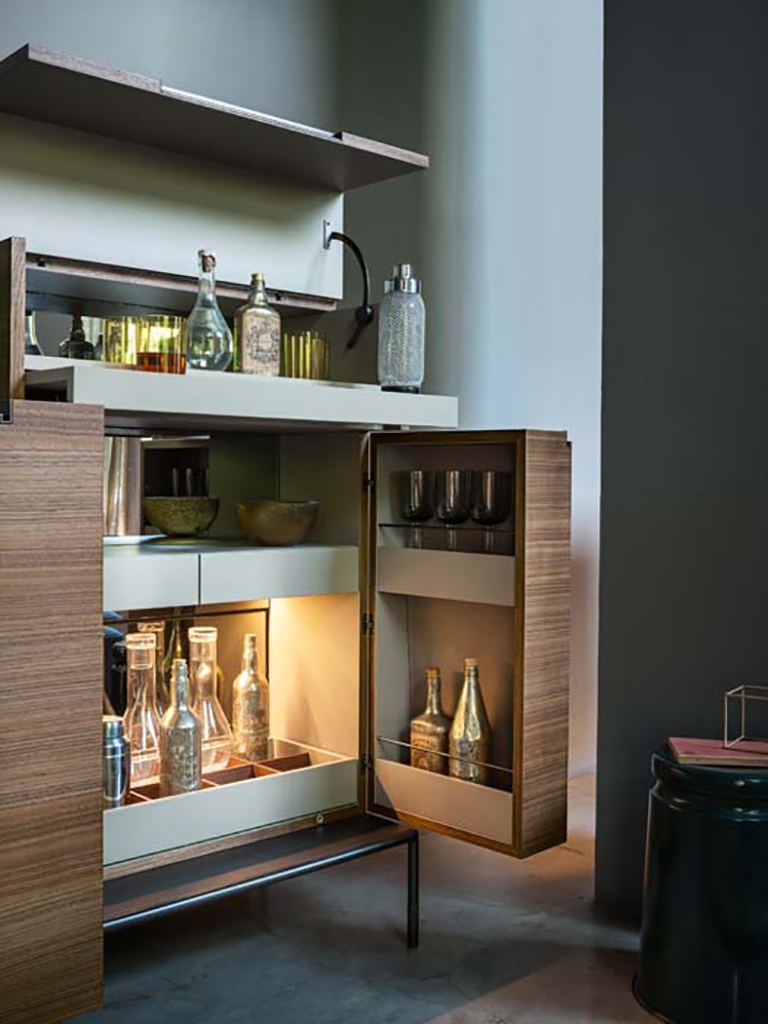 santiccioli.com | Lema Winston