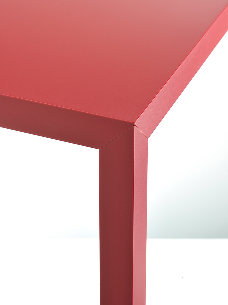 santiccioli.com | MDF Tense Table