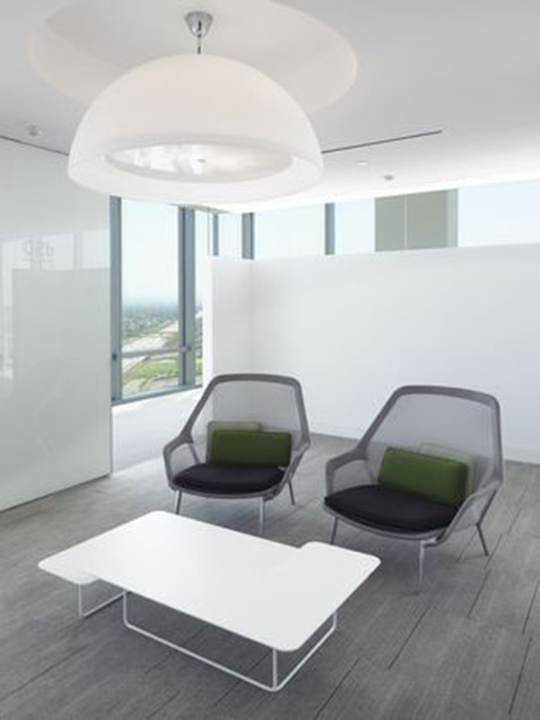 santiccioli.com | Vitra Slow Chair