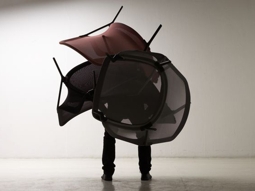 santiccioli.com | Vitra Slow Chair