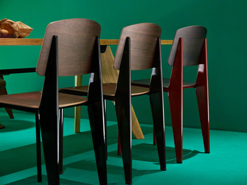 santiccioli.com | Vitra Standard Chair